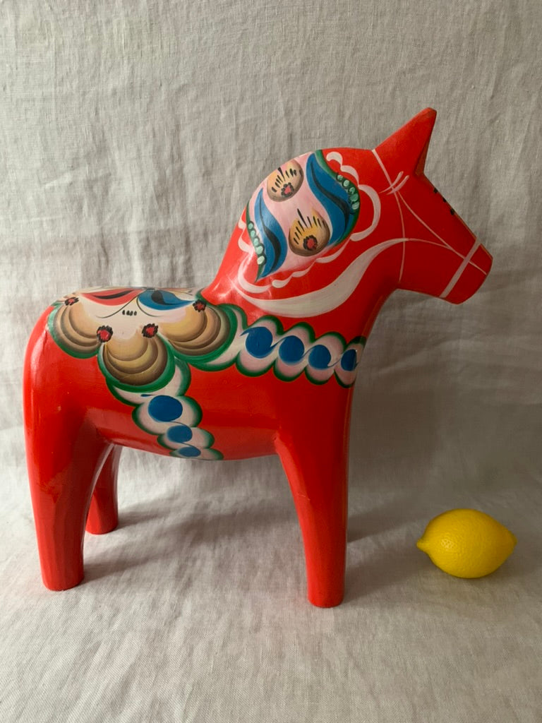 Dalar Horse – Monsieur Lars